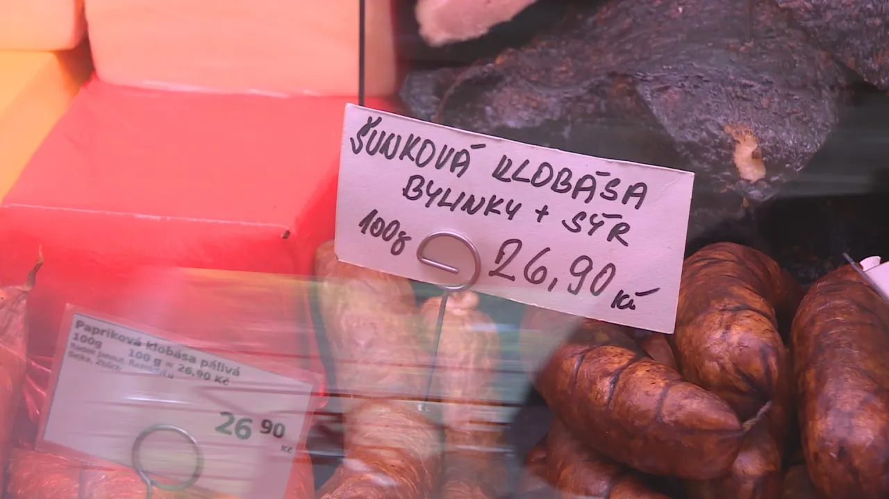 Změny DPH by mohly zlevnit potraviny. Nápoje podle výrobců naopak spíš ...
