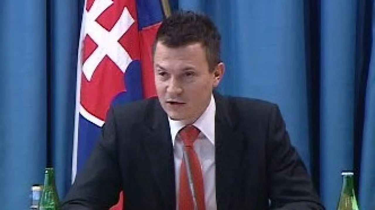 Důvěra ve slovenskou ekonomiku je nejslabší od roku 2000 — ČT24 — Česká televize