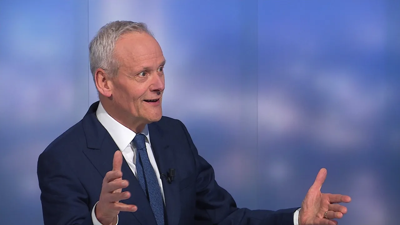 Měl si dát pozor, míní Jurečka o Svobodovi. Ten se hájí — ČT24 — Česká ...