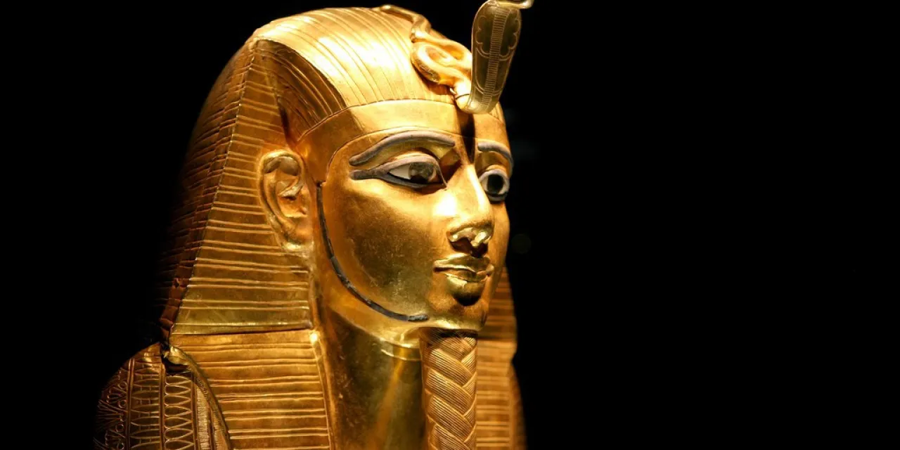 Dveře do pohřební komory Zlatého faraona se otevřely. Před 95 lety svět ...
