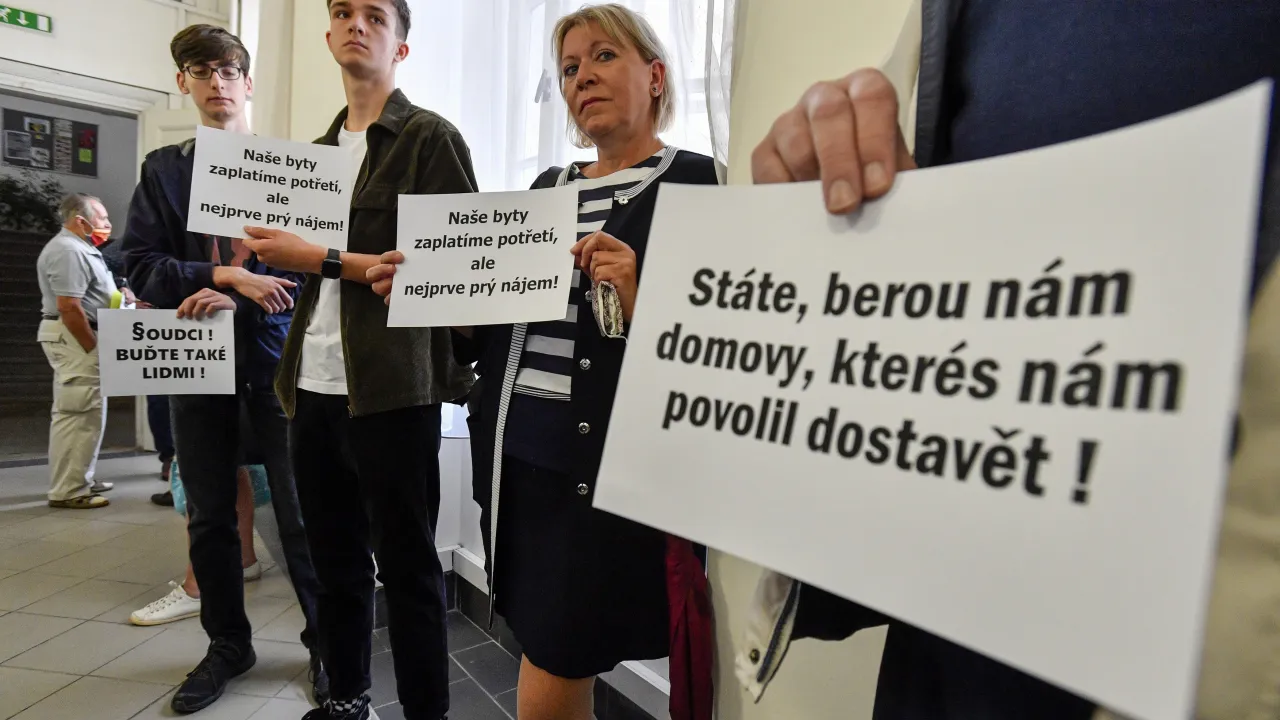 Družstvo Svatopluk uspělo, v kauze H-Systemu musí opět rozhodnout Nejvyšší soud — ČT24 — Česká ...