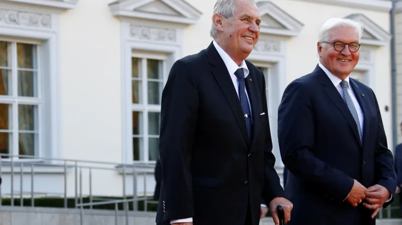 Zeman: AfD je proti Benešovým dekretům, což není v zájmu ČR — ČT24 ...