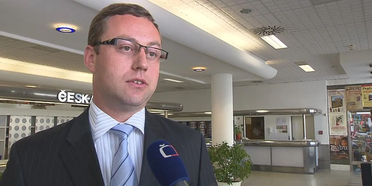 Speciální útvar pomůže při vyšetřování korupce — ČT24 — Česká televize