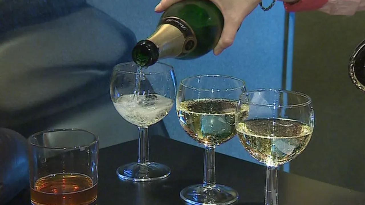 Kyjov omezí život v noci — ČT24 — Česká televize