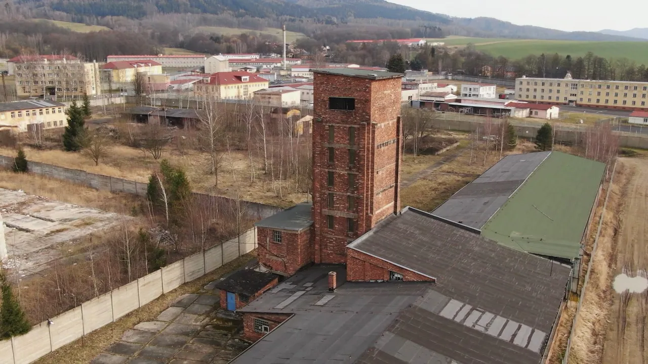 Rudá věž smrti přejde do vlastnictví státu — ČT24 — Česká televize