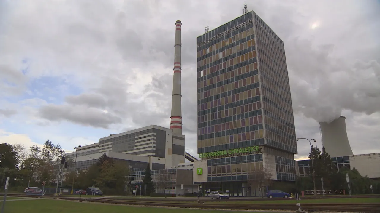 Krajský soud musí znovu rozhodnout o emisní výjimce pro elektrárnu Chvaletice — ČT24 — Česká ...