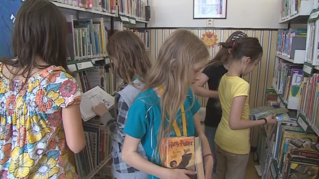 Knihovny se předhání v nápadech, jak přilákat nové čtenáře — ČT24 — Česká televize