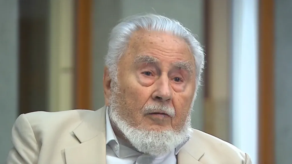 Zemřel válečný veterán Charles Gad Strasser, účastník boje o Dunkerk ... Zemřel válečný veterán Charles Gad Strasser, účastník boje o Dunkerk ...